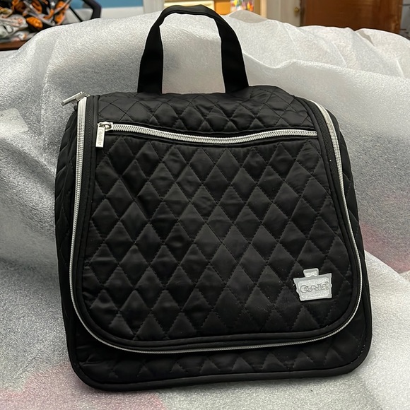 Caboodles | Bags | Caboodles Quilted Glam To Go Hanging Makeup Bag ...